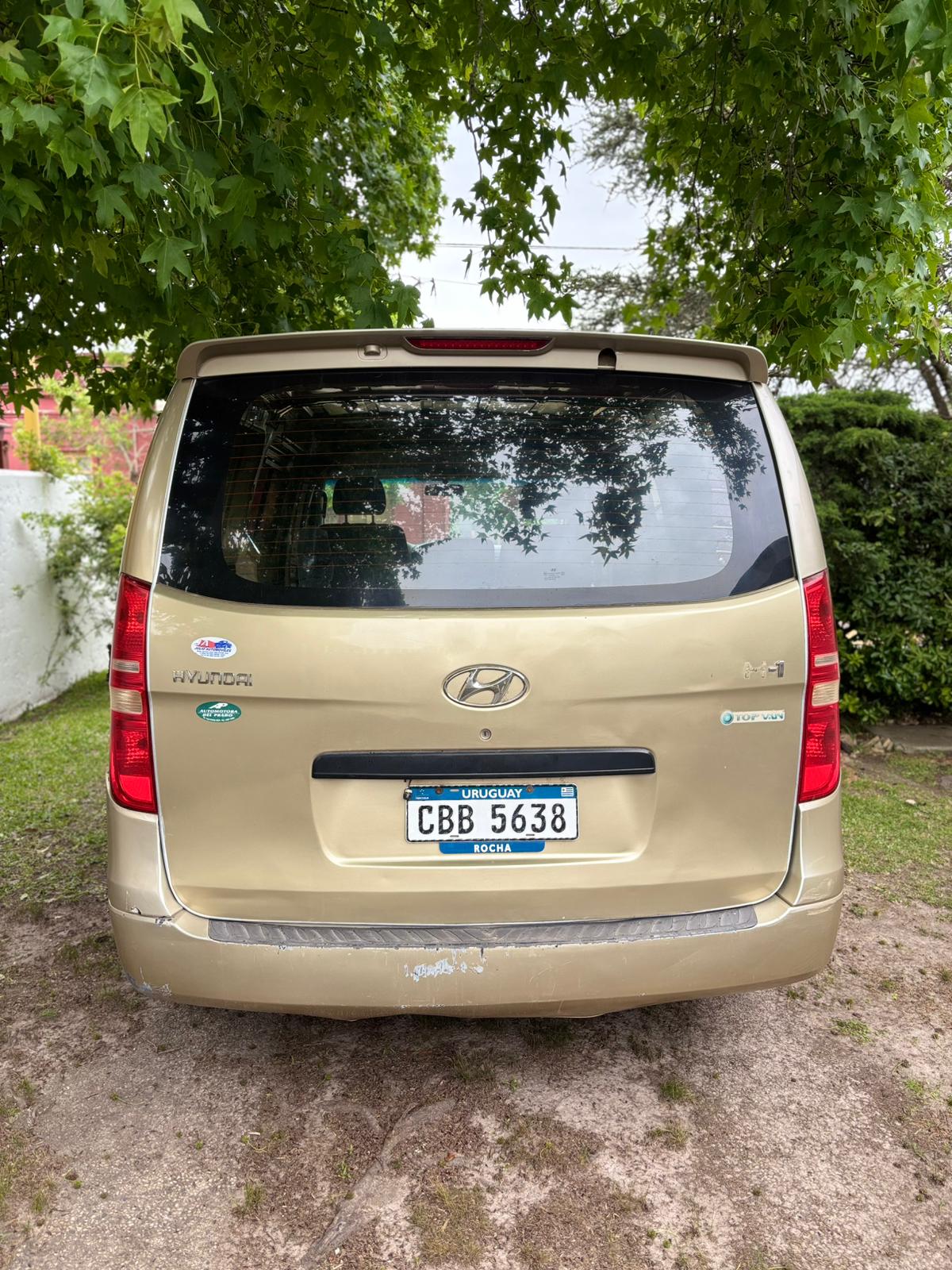 HYUNDAI H1 GRAND STAREX 2.4 – Julio Automóviles